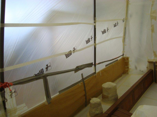 Laklagen verwijderd, en exterieur voorzien van 15 lagen 2 componenten lak